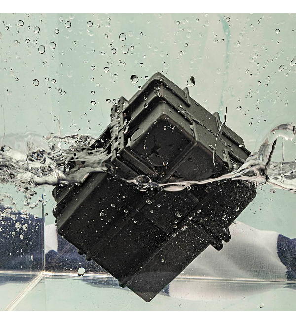 Ultra Pro - Black Box - Waterproof Deck Box (à prova d'água), Stickerpoint